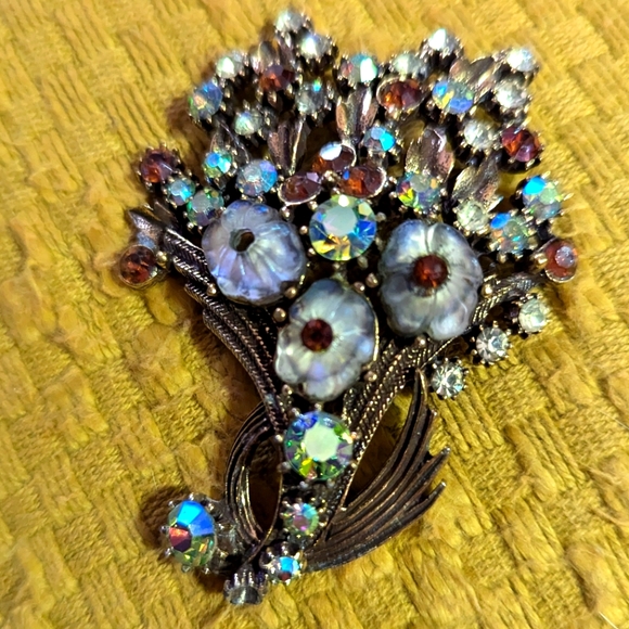Florenza | Jewelry | Vintage 96s Florenza Frosted Flowers Rhinestone ...